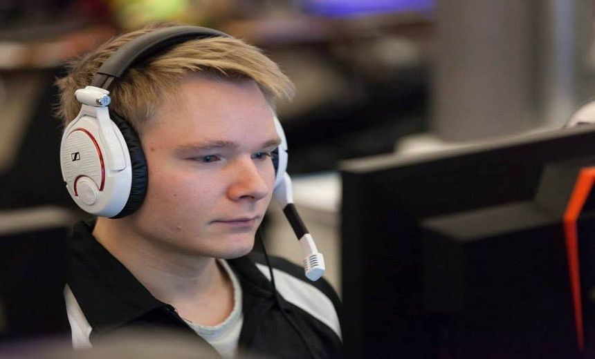 coloN, crZy back to CS:GO | GosuGamers