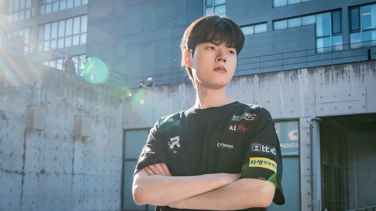 League of Legends: Deft confirms military service in 2025 | GosuGamers