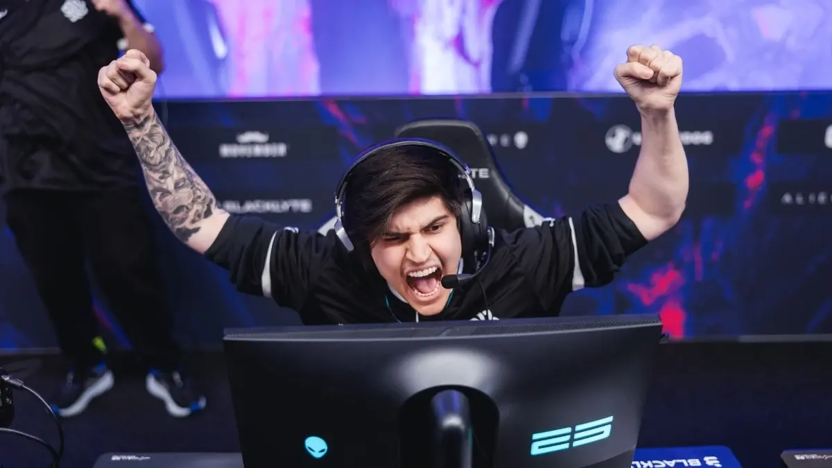 Legacy end Team Vitality's historic 30-match win streak to kick off ...