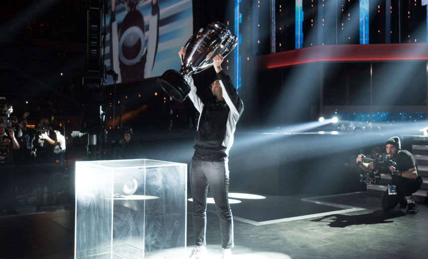 StarCraft II WCS Championship to take place in France | GosuGamers