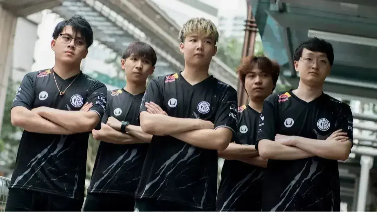 G2 x IG defeat Azure Ray to qualify for TI13 | GosuGamers