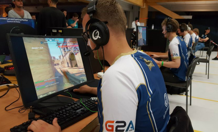 Crowns back in CS: GO with new team | GosuGamers