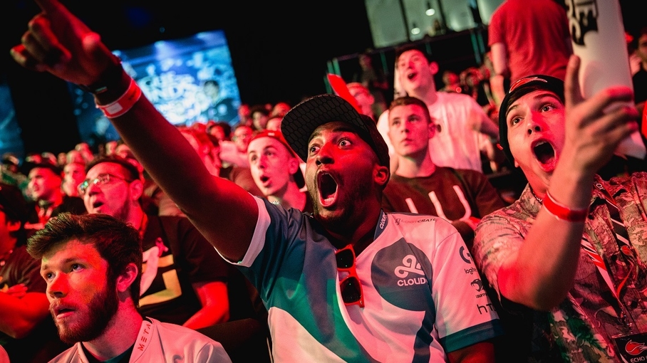 LoL News : LCS Rundown: Paradigm Shift | GosuGamers